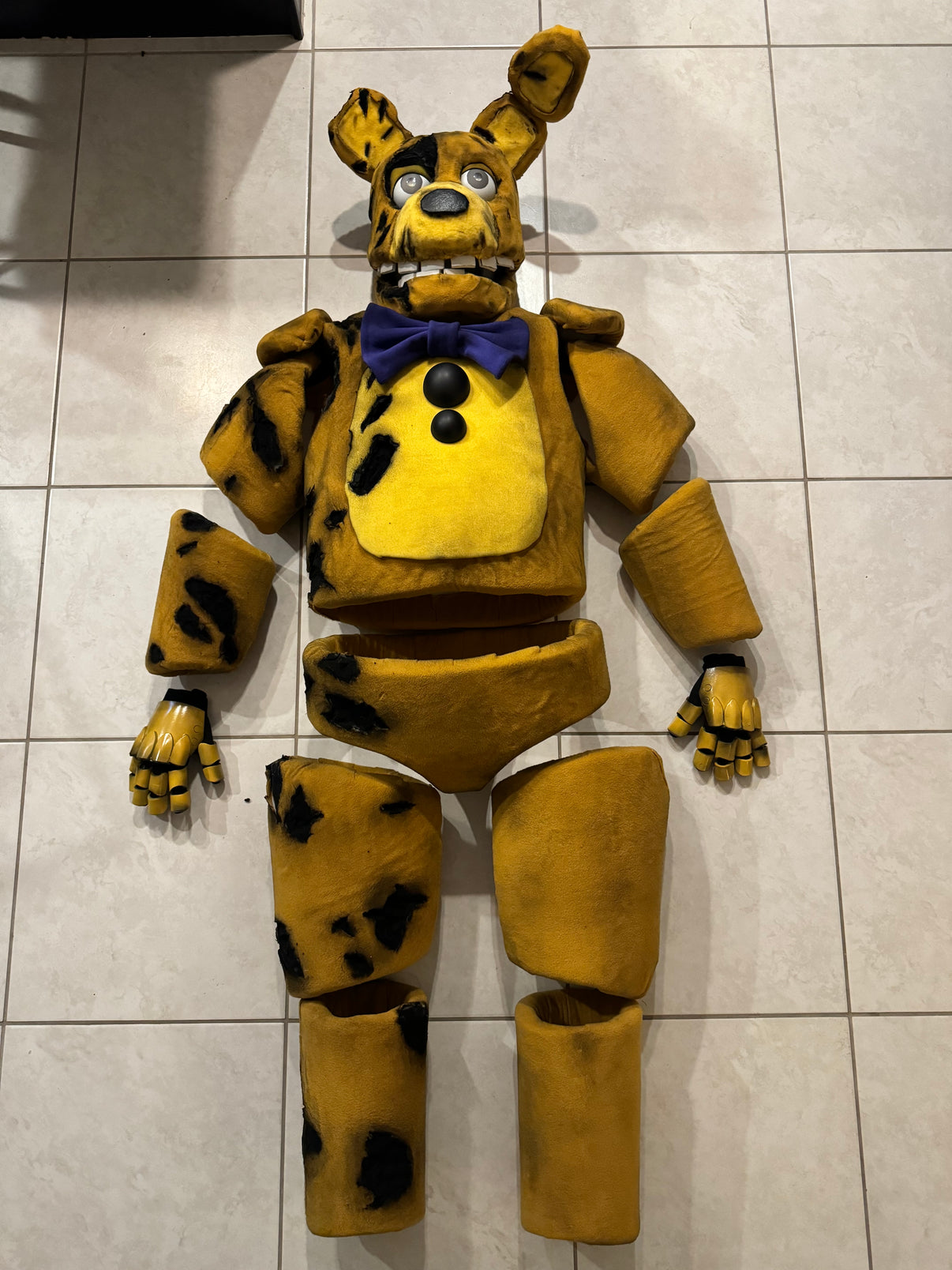 Five Nights at Freddy Springtrap Costume – HoltsclawStudios