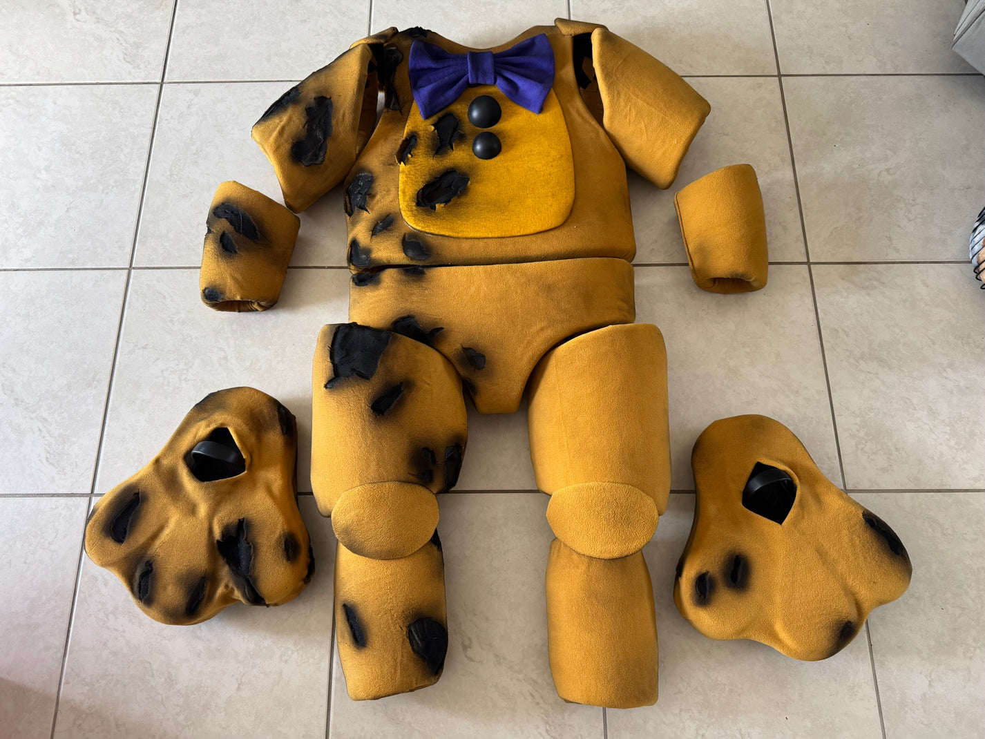 Five Nights at Freddy Springtrap Costume – HoltsclawStudios